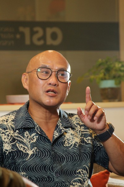 General Manager Harris Hotel Bekasi Vincent Gunawan: Purchasing ...