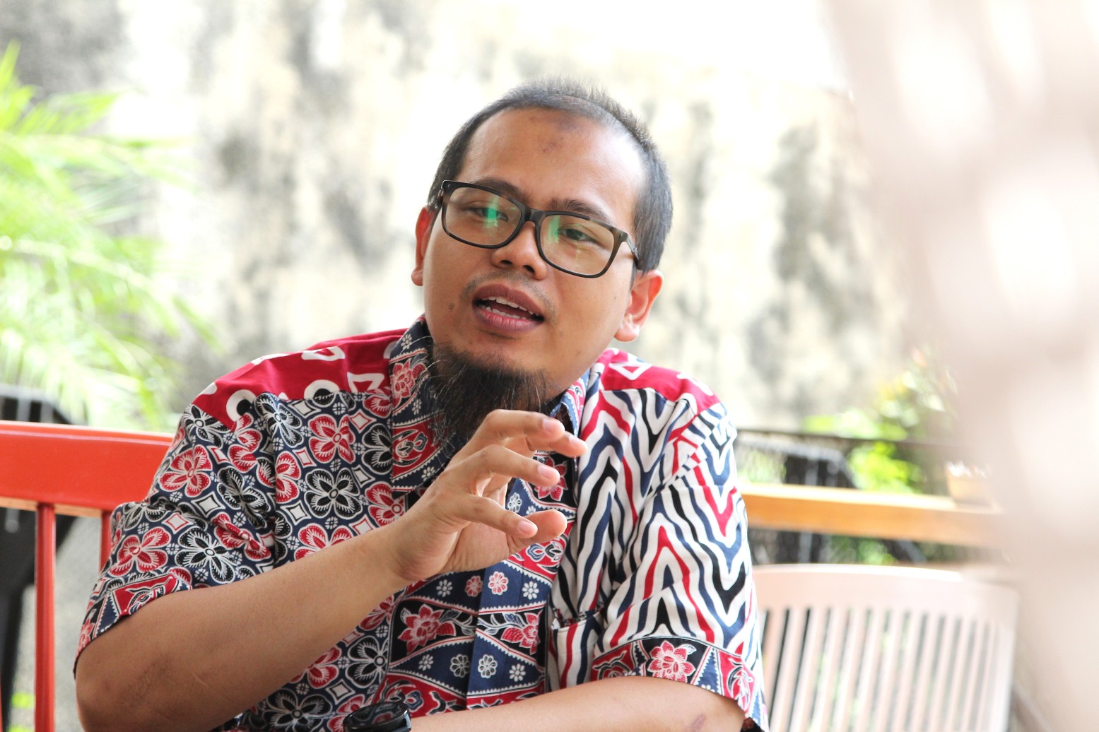 dr. Oke Kadarullah: Batik dan Perjalanan Hidup Seorang Dokter THT ...